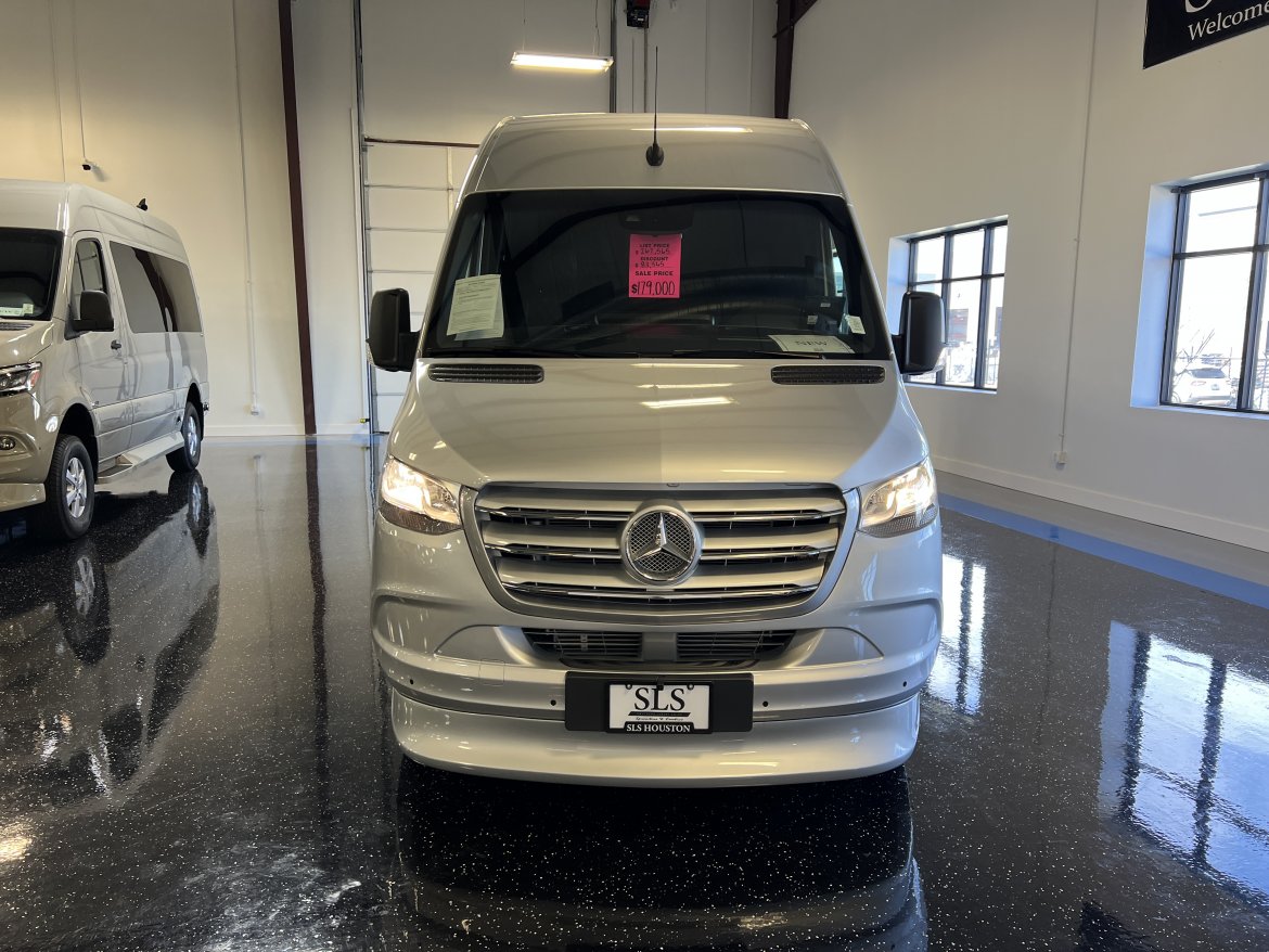 New 2023 Mercedes-Benz Business Class Club J #12364 for sale in Cypress ...