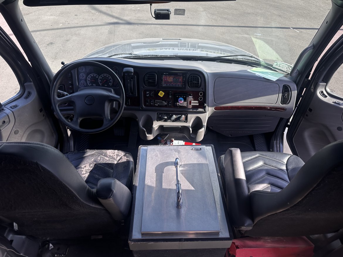 Used 2018 Freightliner M2 EG40 for sale in Phoenix, AZ #WS-17682 | We ...