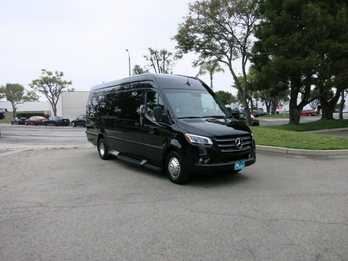 Used 2022 Mercedes-Benz 3500 Luxe Cruiser for sale in Carson, CA #WS ...