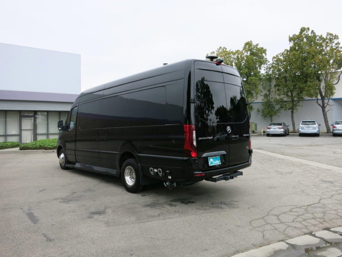 Used 2022 Mercedes-Benz 3500 Luxe Cruiser for sale in Carson, CA #WS ...