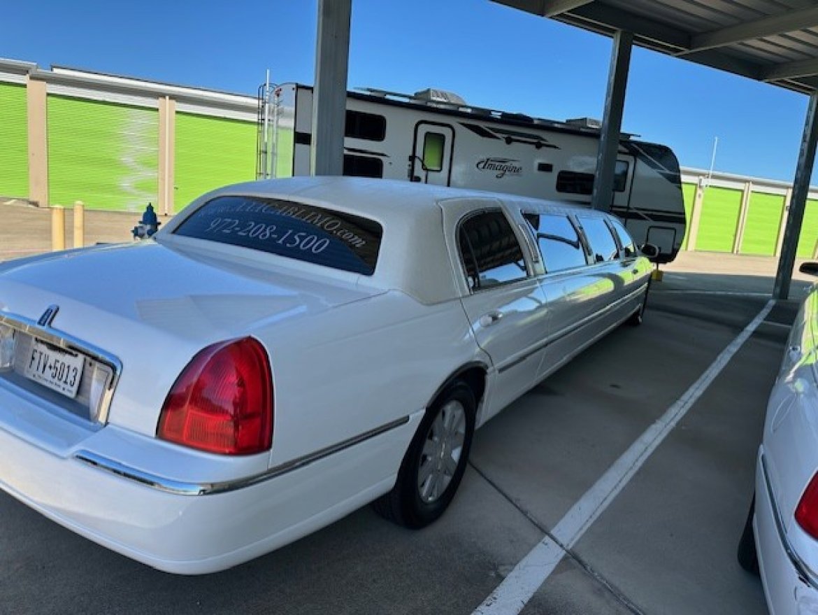 Used 2004 Lincoln Town Car 120 Stretch 10 Passengers for sale in Frisco ...
