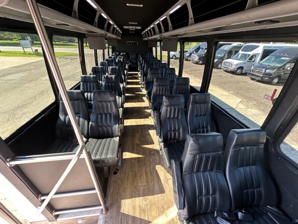 Used 2017 Freightliner M2 106 for sale in Erie, PA #WS-17864 | We Sell ...