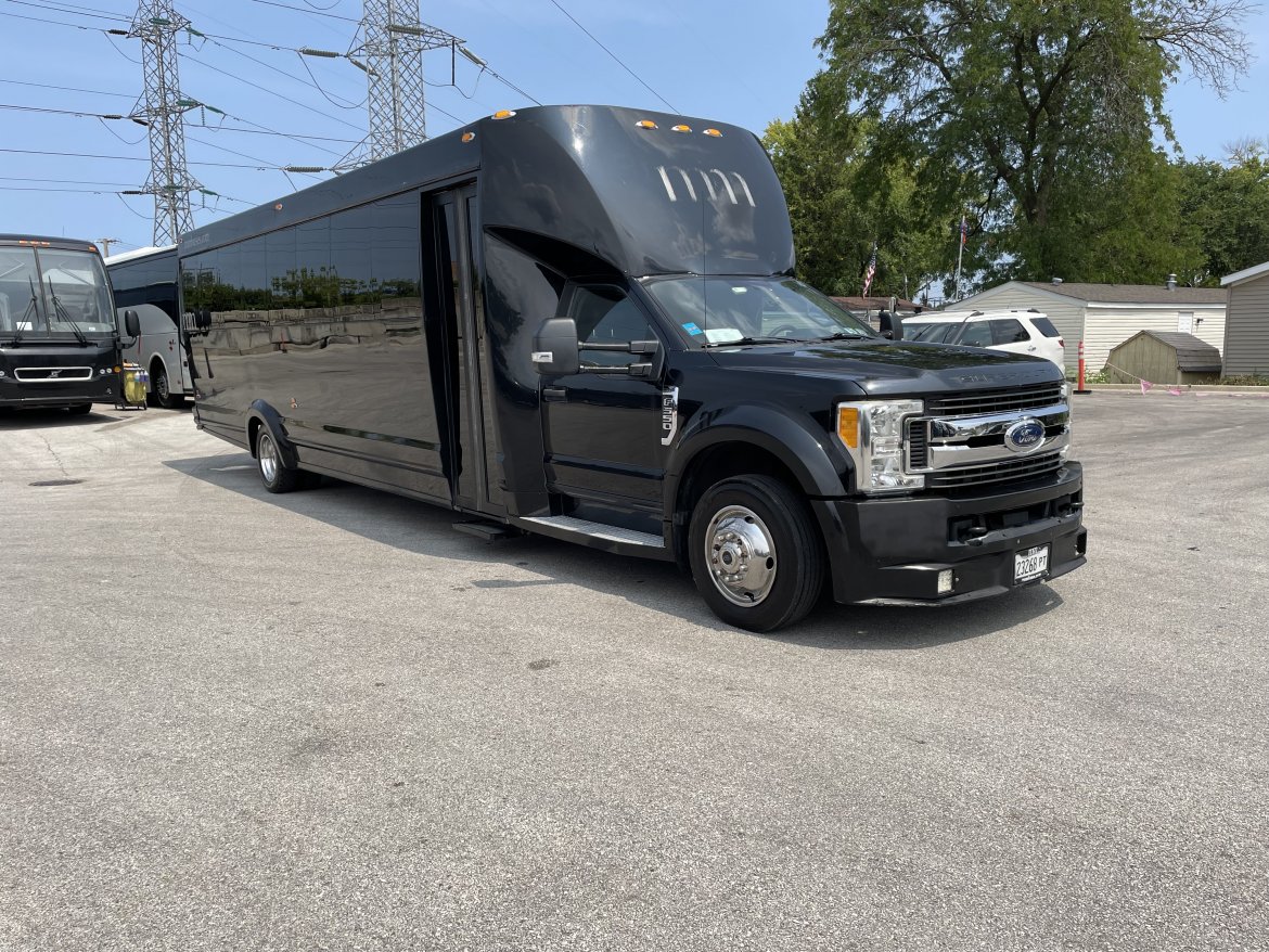 Used 2017 Ford F-550 for sale in Chicago, IL #WS-17935 | We Sell Limos