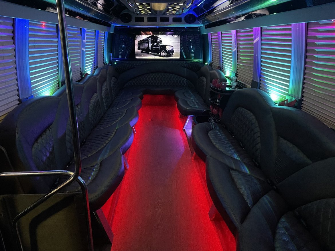 Used 2020 Ford F-550 for sale in Chicago, IL #WS-17950 | We Sell Limos