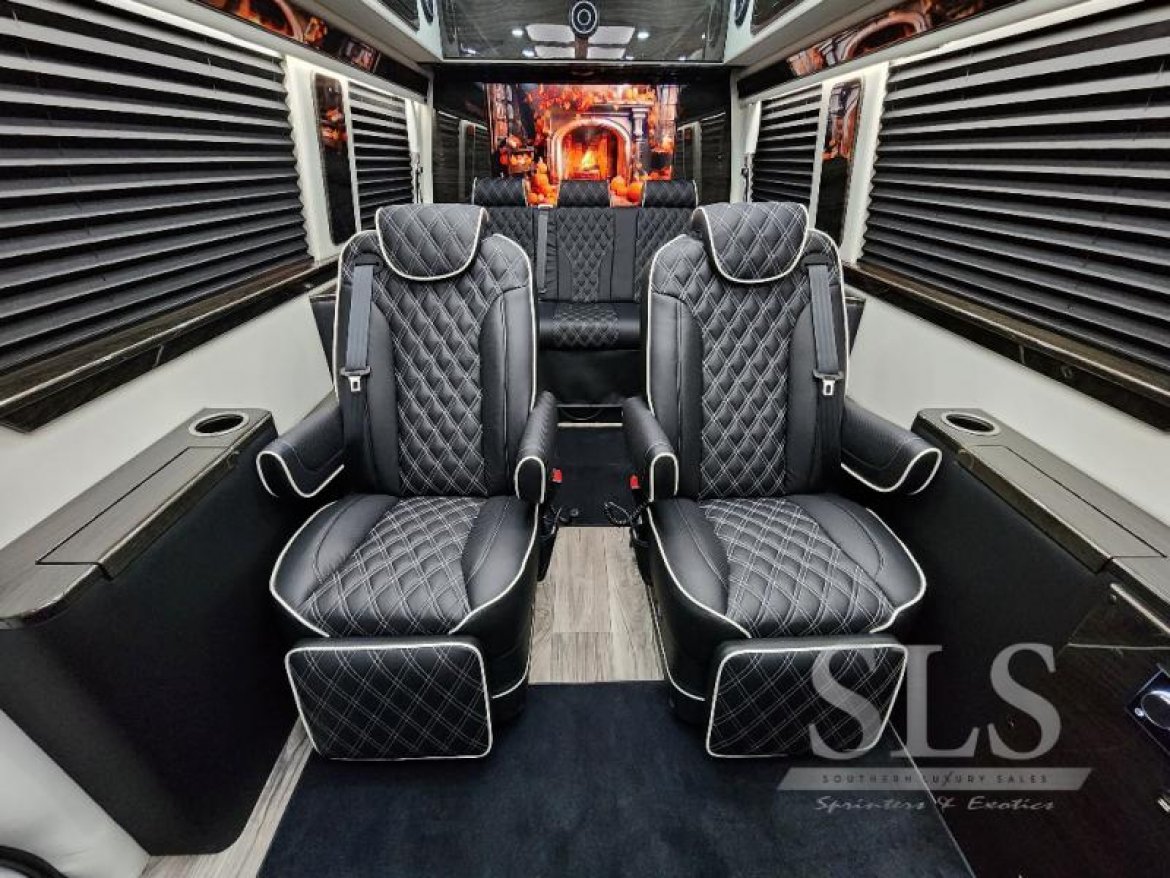 New 2024 Mercedes-Benz Business class standard AWD #13067 for sale in ...