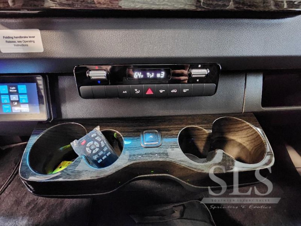 New 2024 Mercedes-Benz Business class standard AWD #13067 for sale in ...