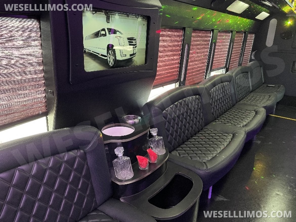 Used 2016 Ford F-750 for sale in Chicago, IL #WS-17996 | We Sell Limos