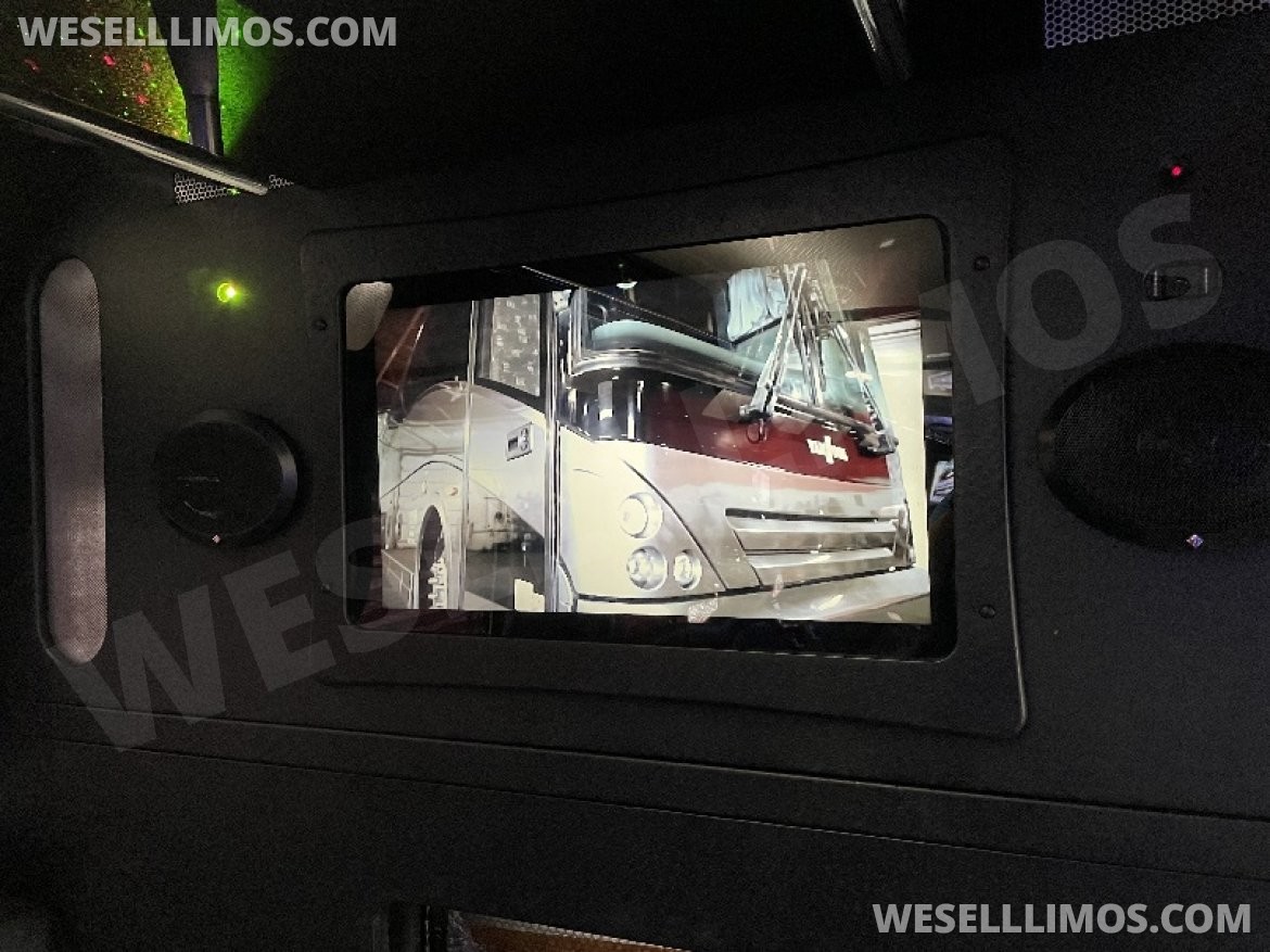 Used 2016 Ford F-750 for sale in Chicago, IL #WS-17996 | We Sell Limos