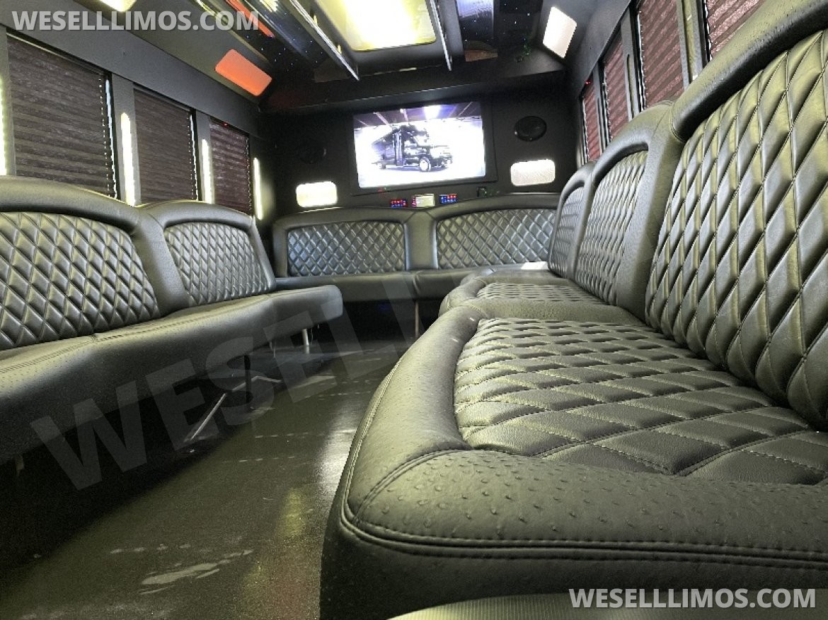 Used 2016 Ford F-750 for sale in Chicago, IL #WS-17996 | We Sell Limos