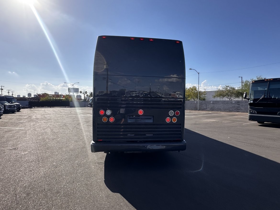 Used 2000 Prevost H3-45 for sale in Phoenxi, AZ #WS-18008 | We Sell Limos