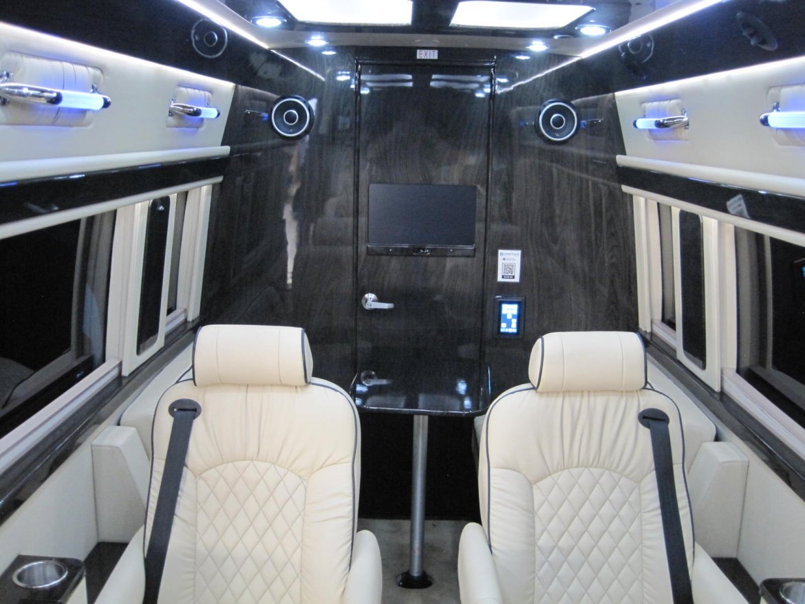 Used 2020 Mercedes-Benz 3500 for sale in OZARK, MO #WS-18174 | We Sell Limos