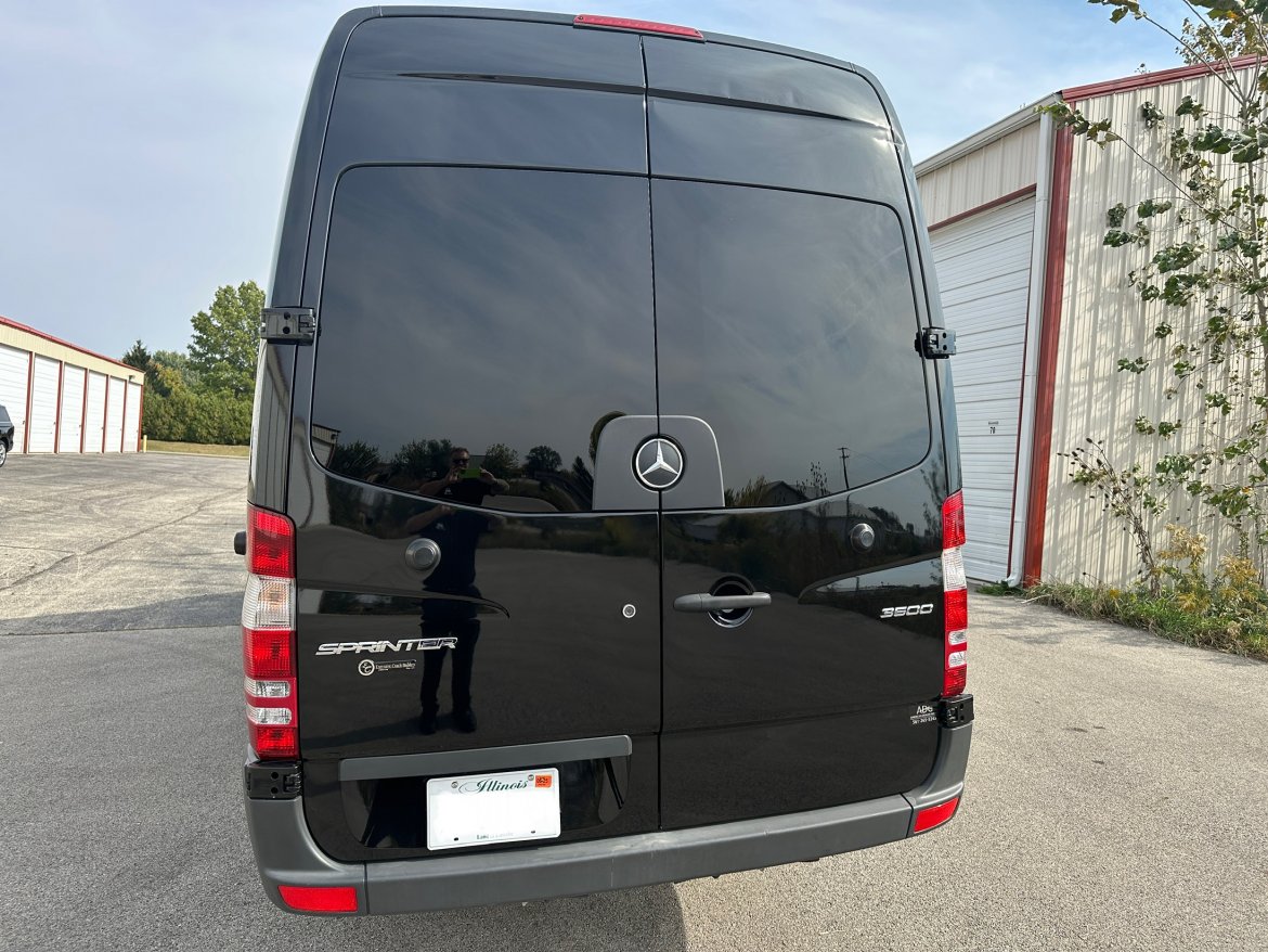 Used 2017 Mercedes-Benz Sprinter 3500 for sale in Machesney Park, IL # ...