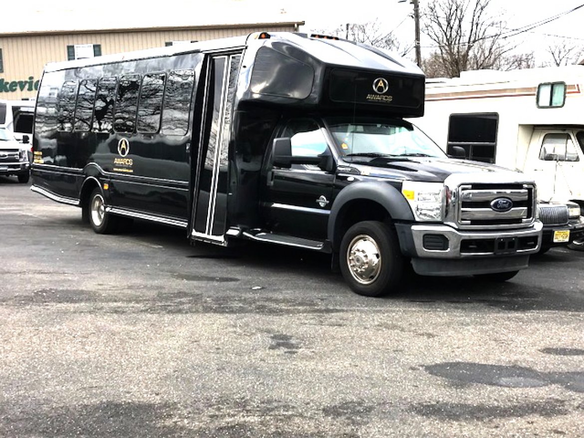 Used 2013 Ford F-550 for sale #WS-10998 | We Sell Limos